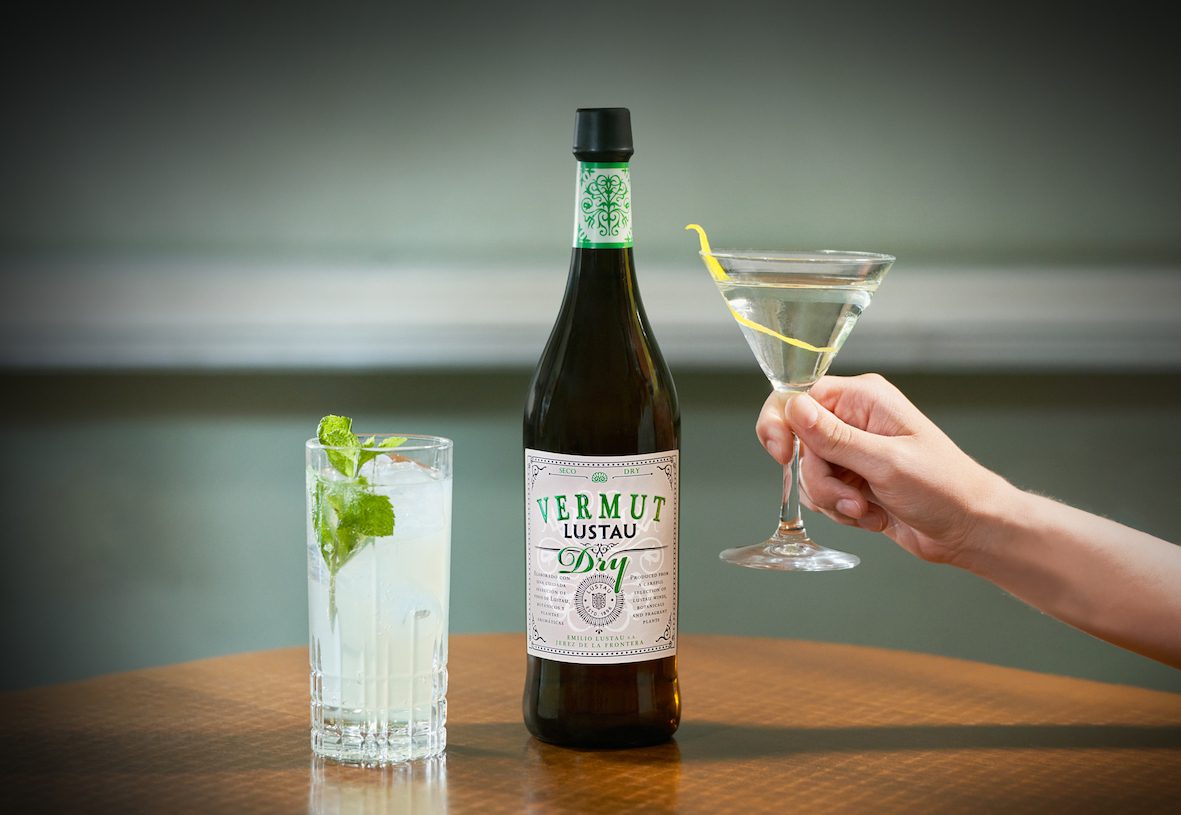 Lustau lanza la versión Dry de su vermut - Vermut Trends